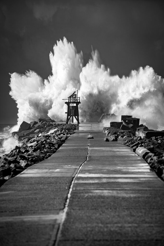 Atomic b&w - | Fine Art Landscape Photography